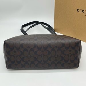 Coach | Bags | Coach Gallery Tote Bag In Signature Canvas | Poshmark